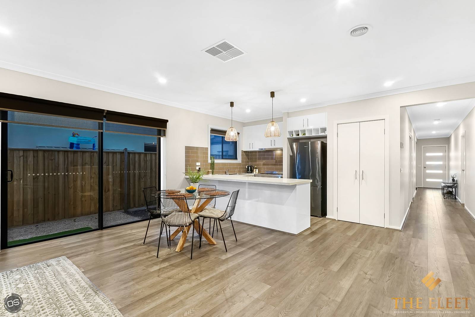 11 Wander Way, FRASER RISE VIC 3336